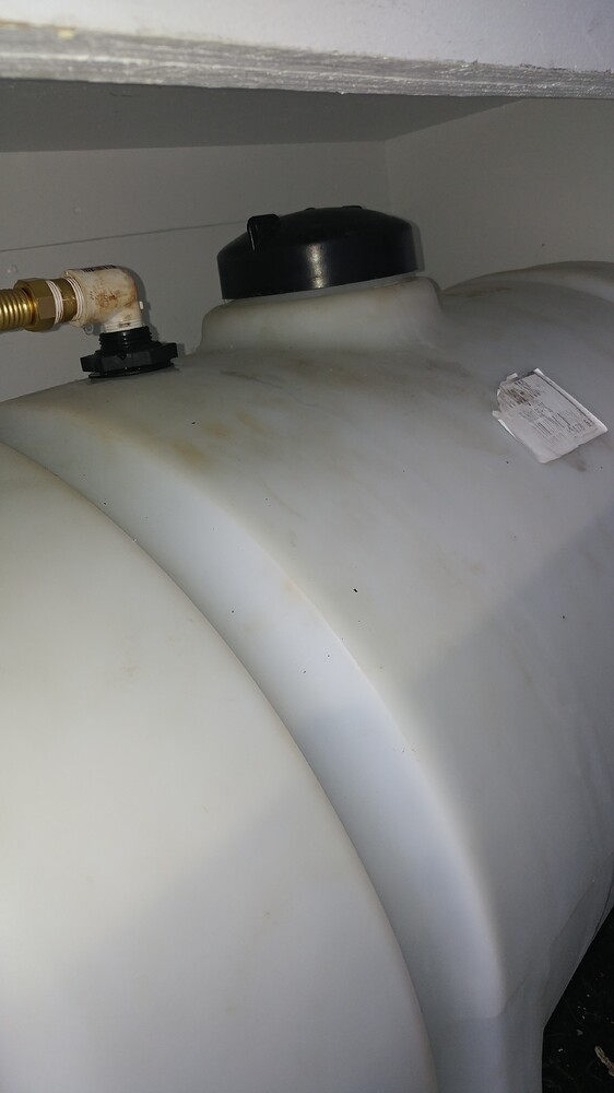 Getting air in buffer tank - Residential - Pressure Washing Resource