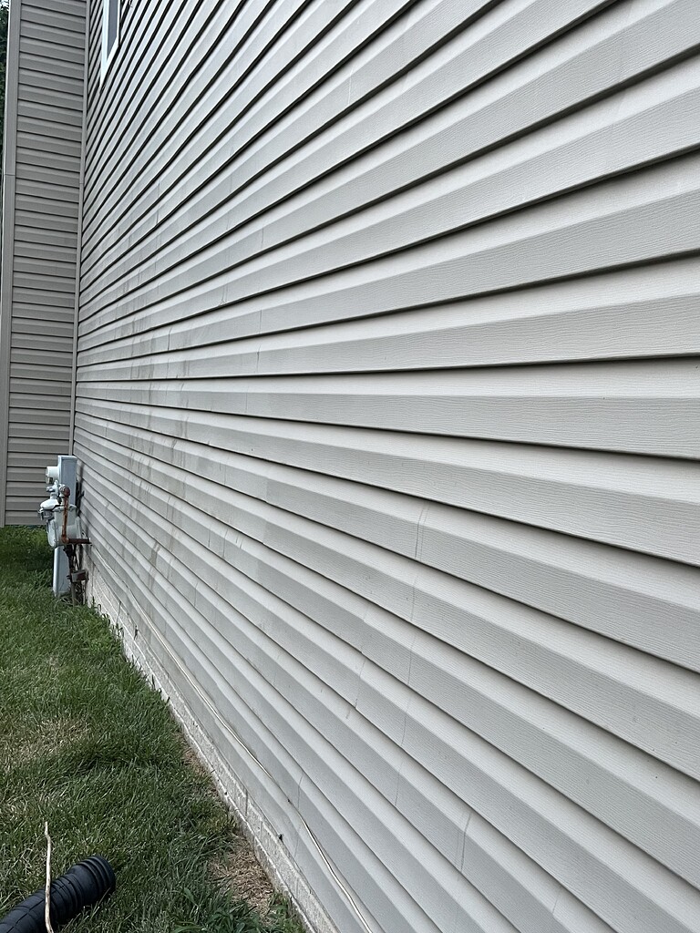 Requesting advice from more experienced washers: Dark streaks after ...